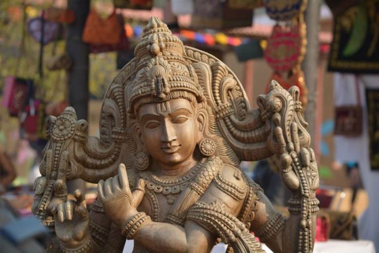 Night Markets in India: A Guide to the Best Shopping, Food, and ...